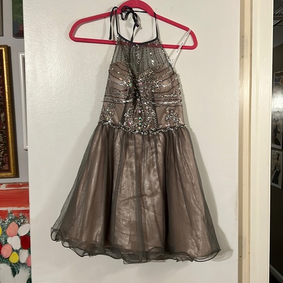 Masquerade | Dresses | Masquerade Gorgeous Short Beaded Halter Dress ...